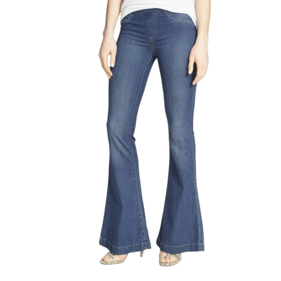 Blank NYC | Jeans | Blank Nyc Pull On Stretch Bellbottom Jeggings Flare ...